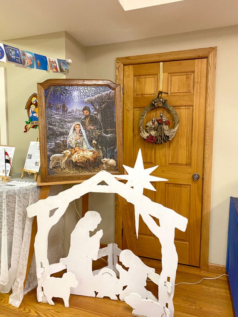 Over 500 nativity scenes on display at Knox Presbyterian Church in Conn