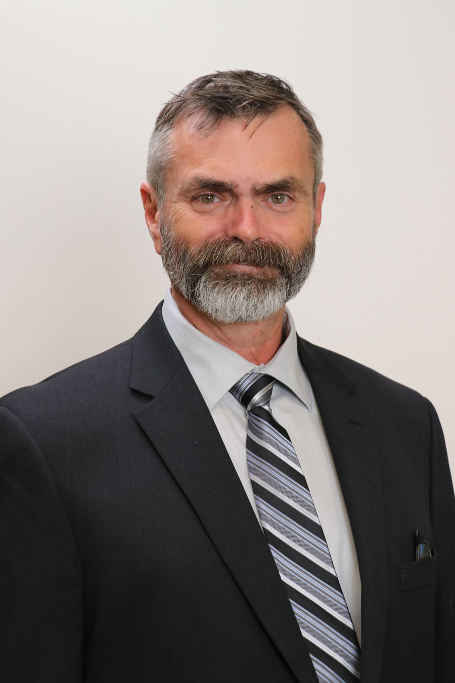 UGDSB acclaims Ralf Mesenbrink, Katherine Hauser as chair, vice chair